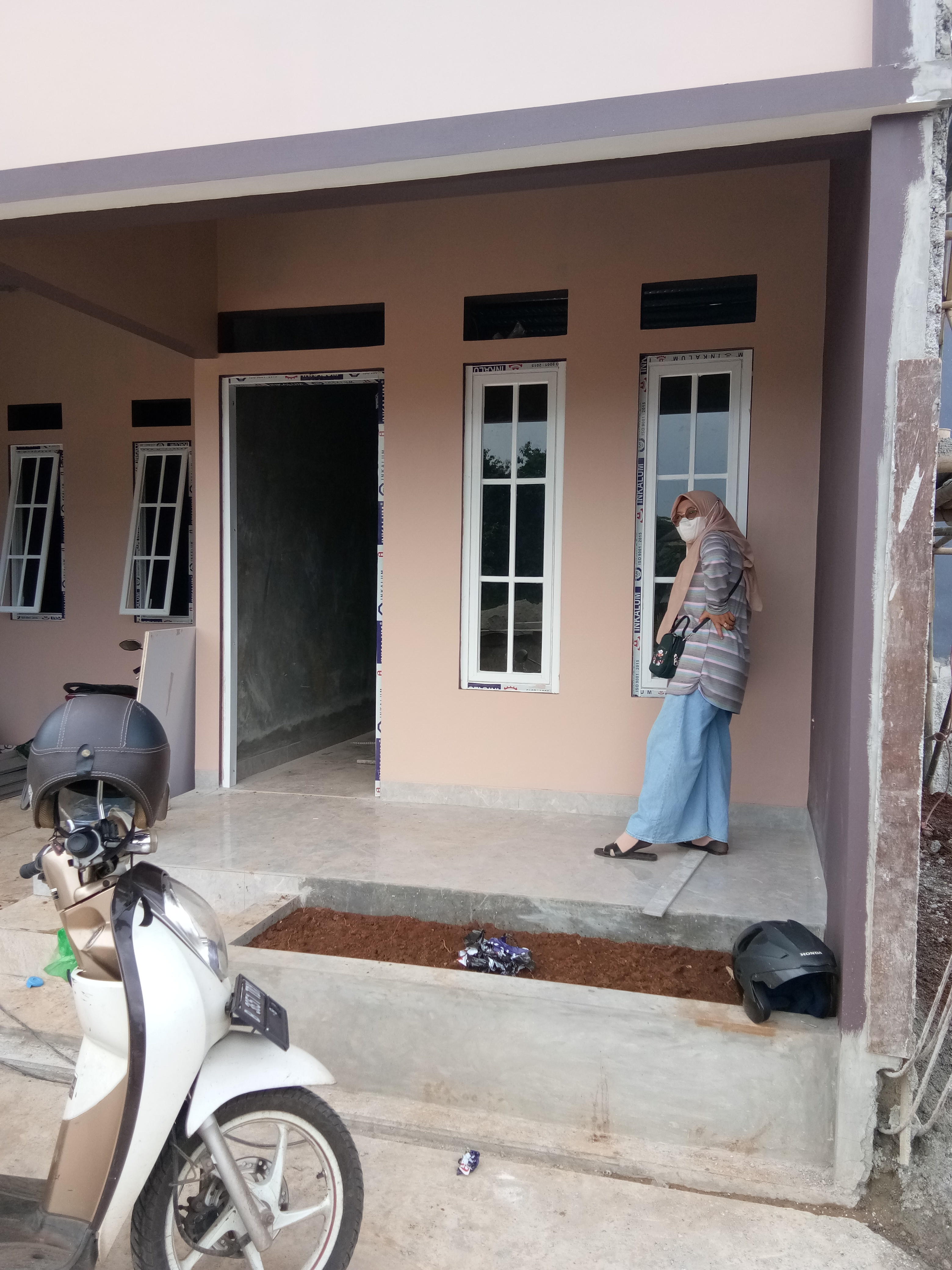 Album Jendela Alumunium dari Sakana Queen